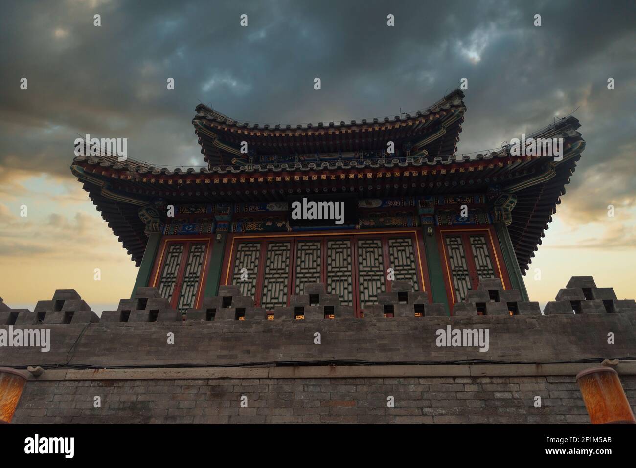 Chinese traditional architecture hi-res stock photography and images ...