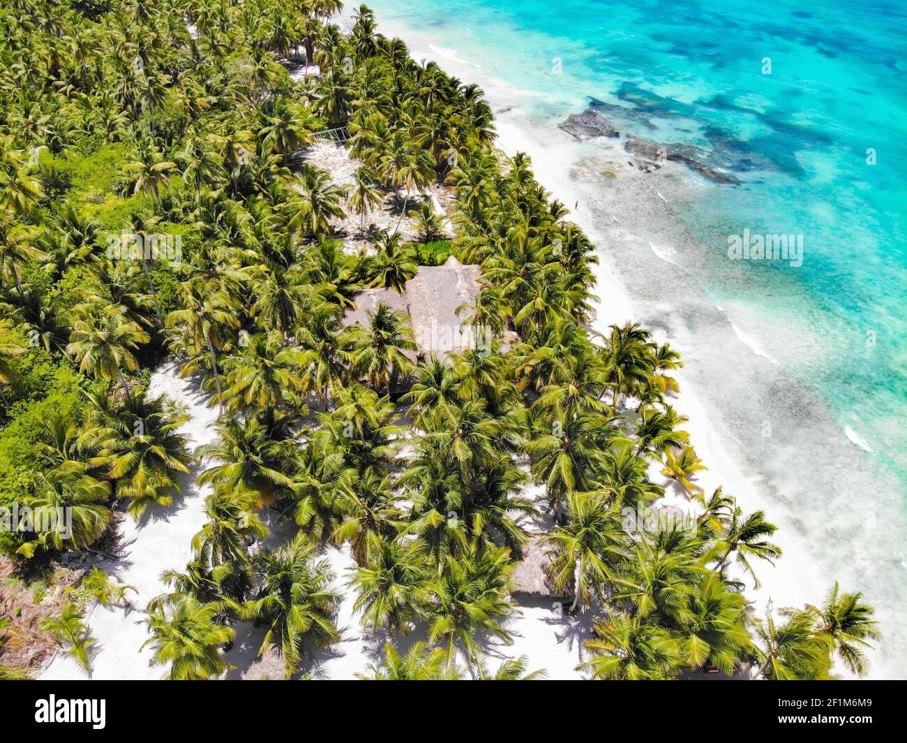 Water aerial shot hi-res stock photography and images - Alamy