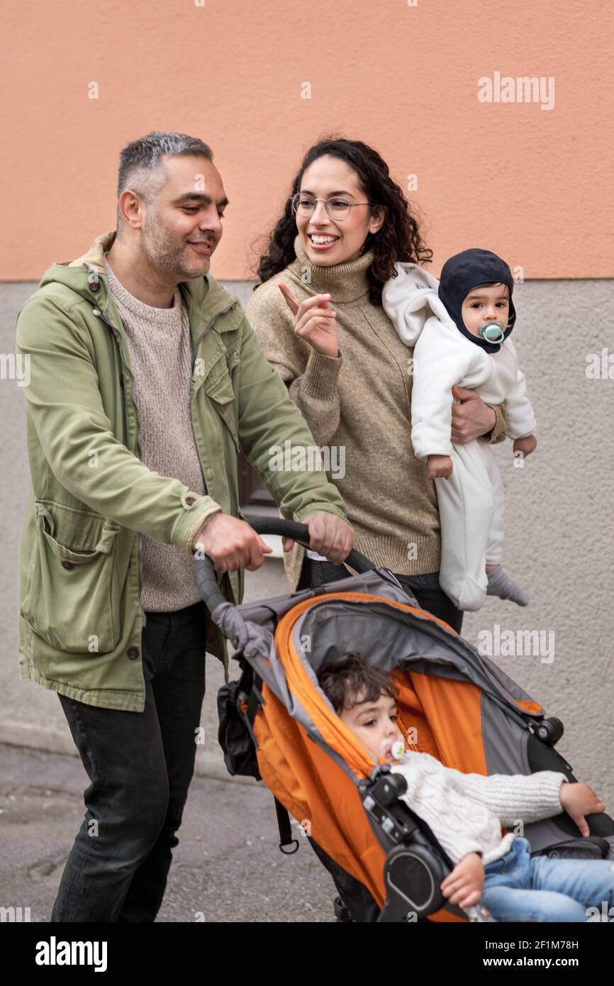 Woman two children leave hi-res stock photography and images - Alamy