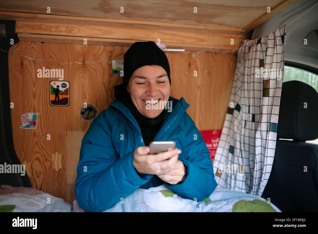 Van with cell hi-res stock photography and images - Alamy