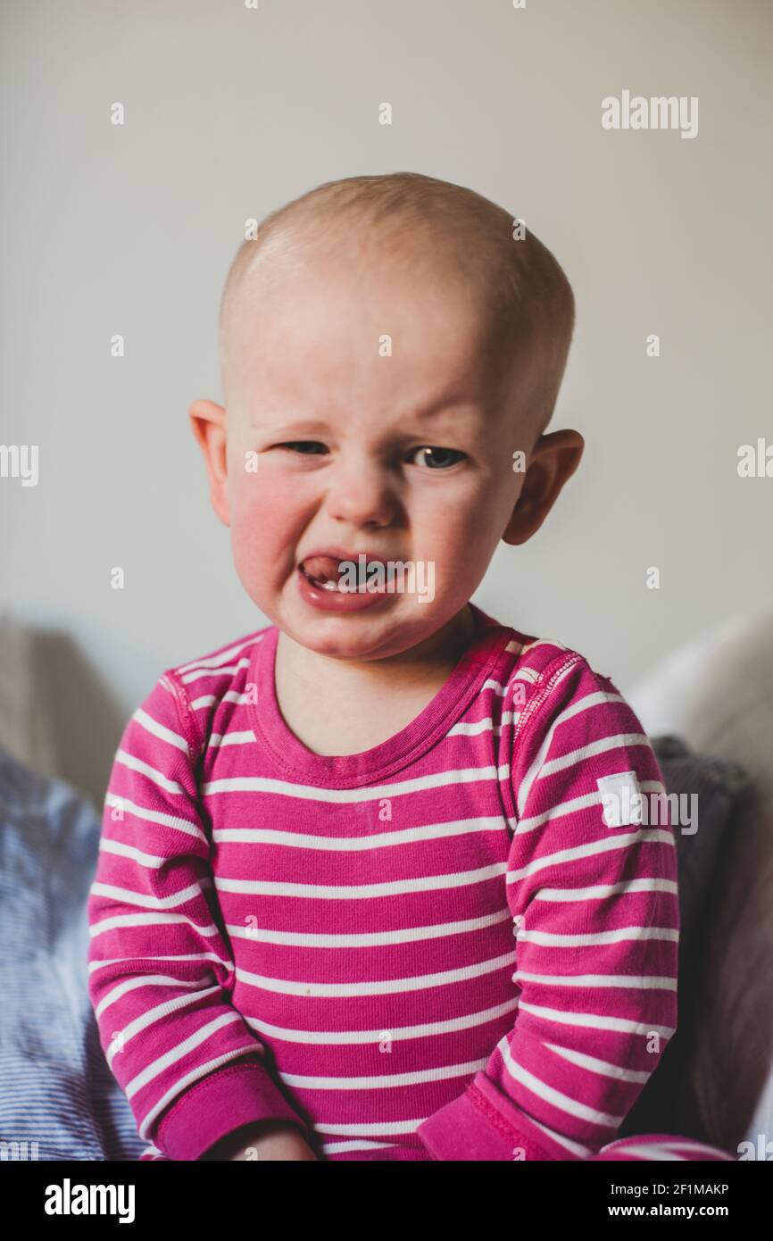 Sad baby hi-res stock photography and images - Alamy