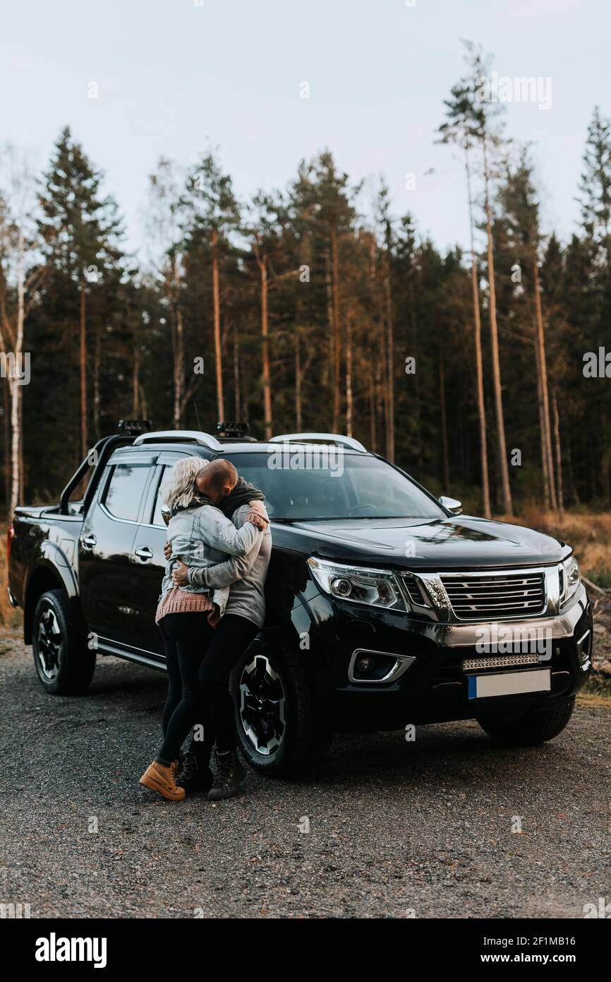 Hug hugging car hi-res stock photography and images - Alamy