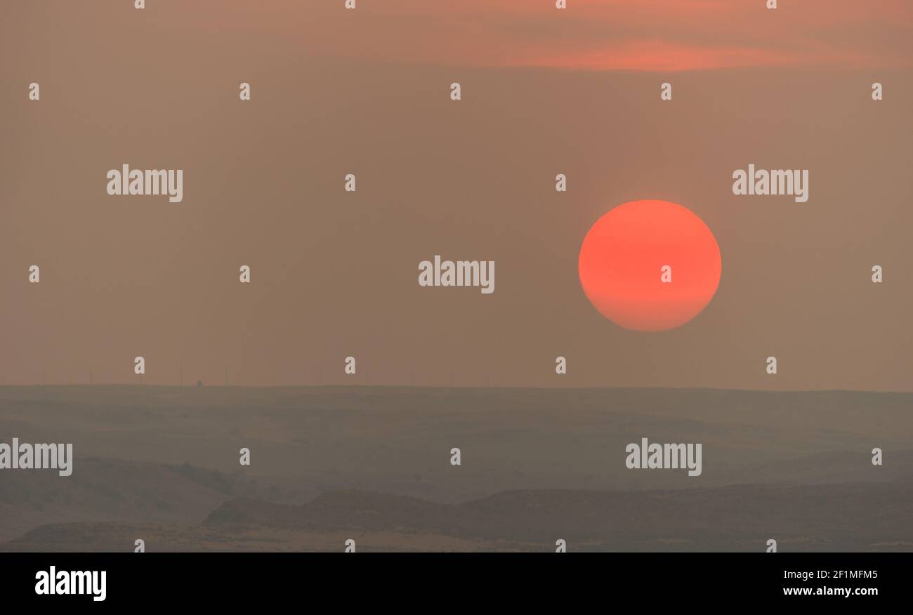 Before sun up hi-res stock photography and images - Alamy