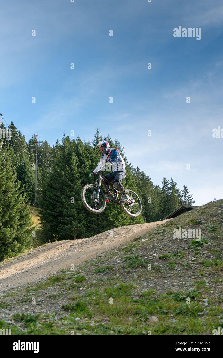 Downhill ramp hi-res stock photography and images - Alamy