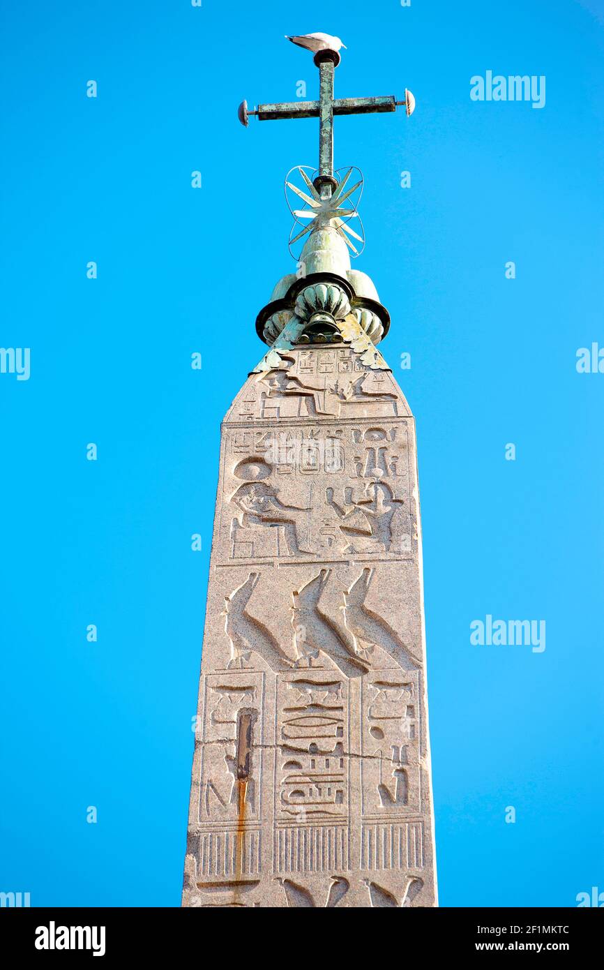Top of Flaminio Egyptian Obelisk in Piazza del Popolo - one of the ...