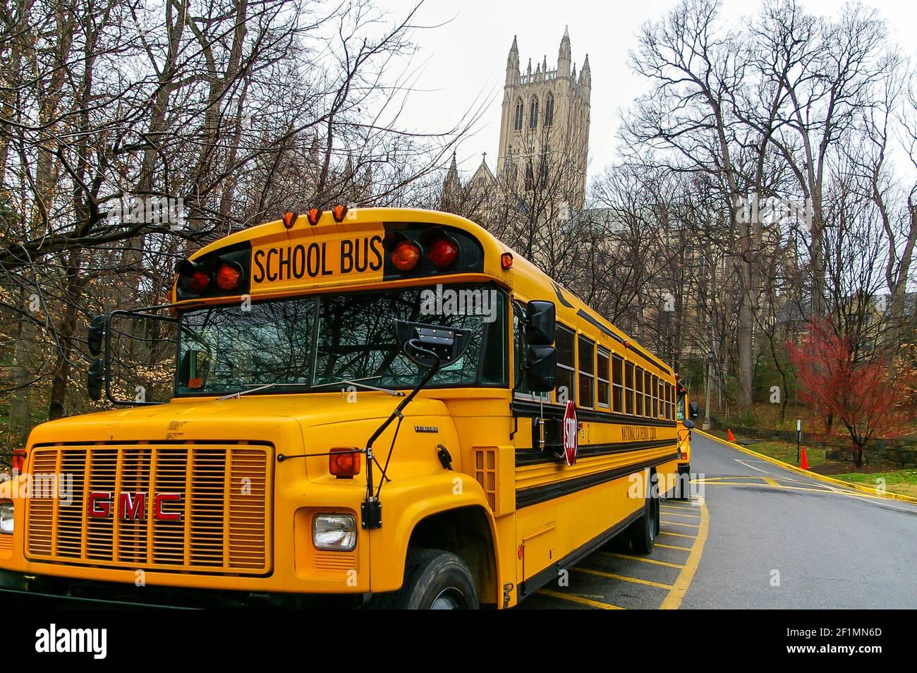 Traditional American school bus in Washington DC in the USA Stock Photo ...