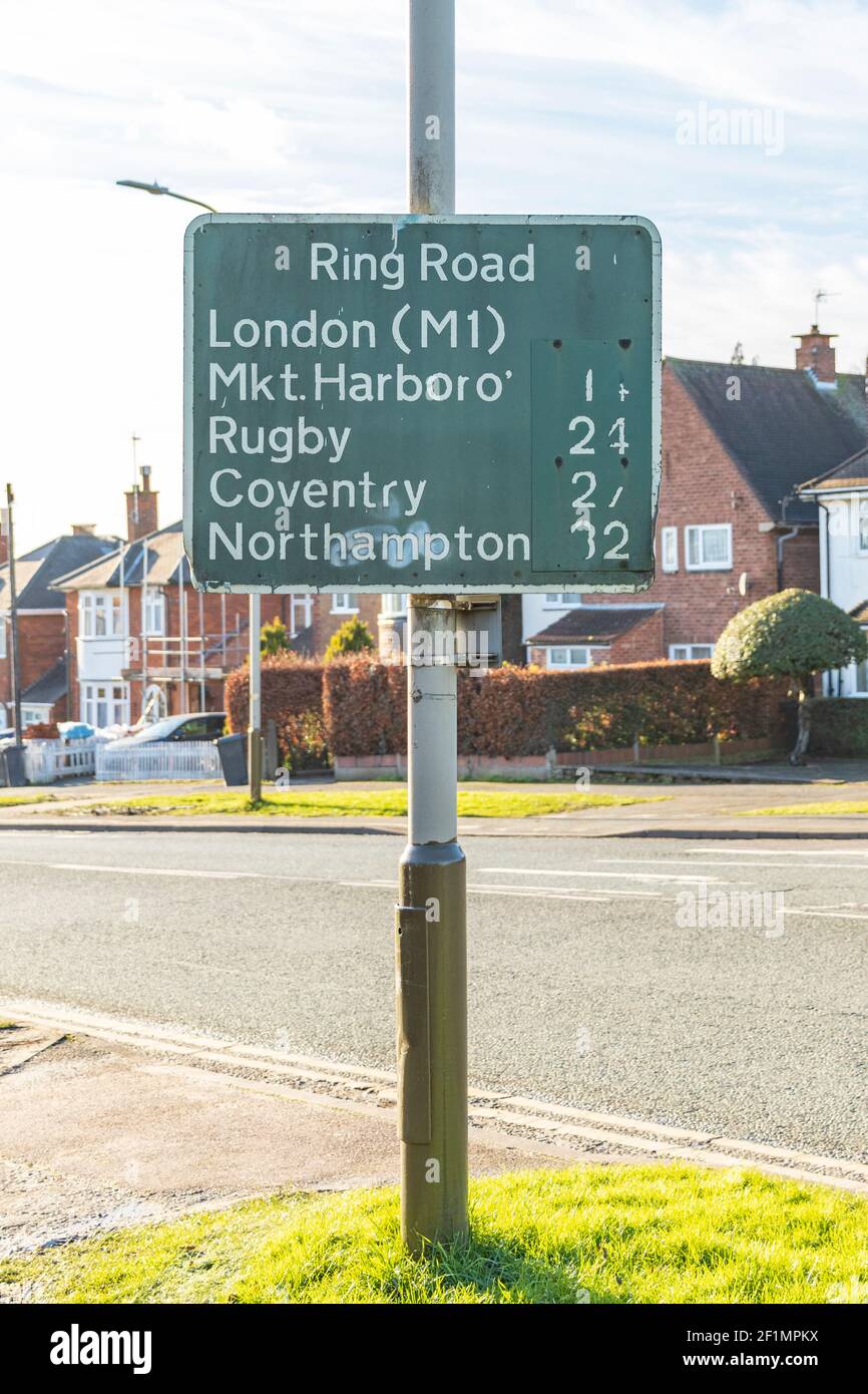 Margaret calvert road sign hi-res stock photography and images - Alamy