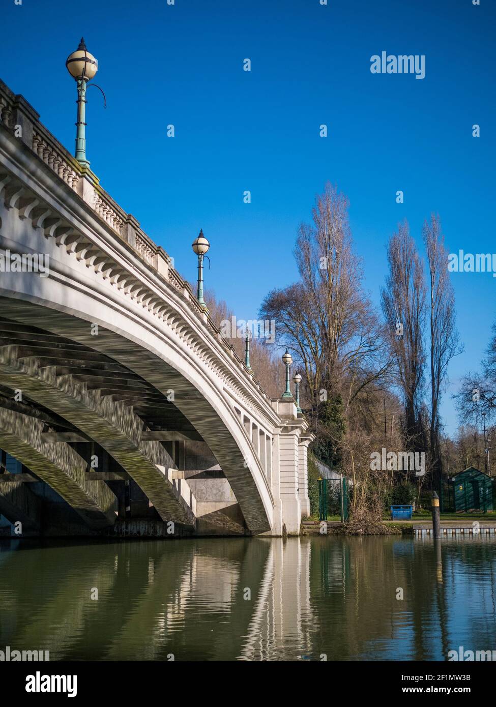 Reading Bridge, Reading, Berkshire, England, UK, GB Stock Photo - Alamy