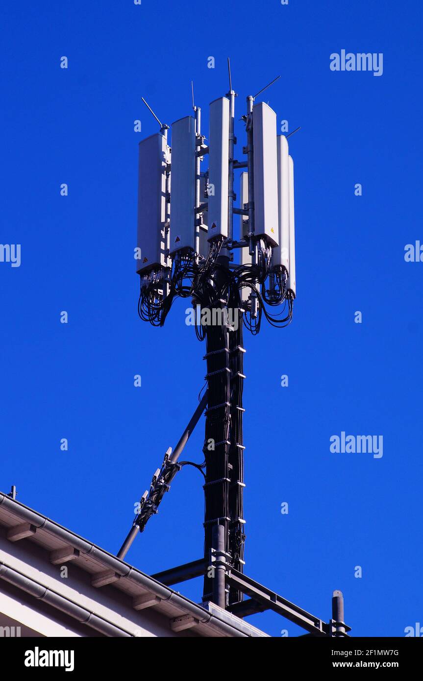 Telekom radio mast hi-res stock photography and images - Alamy