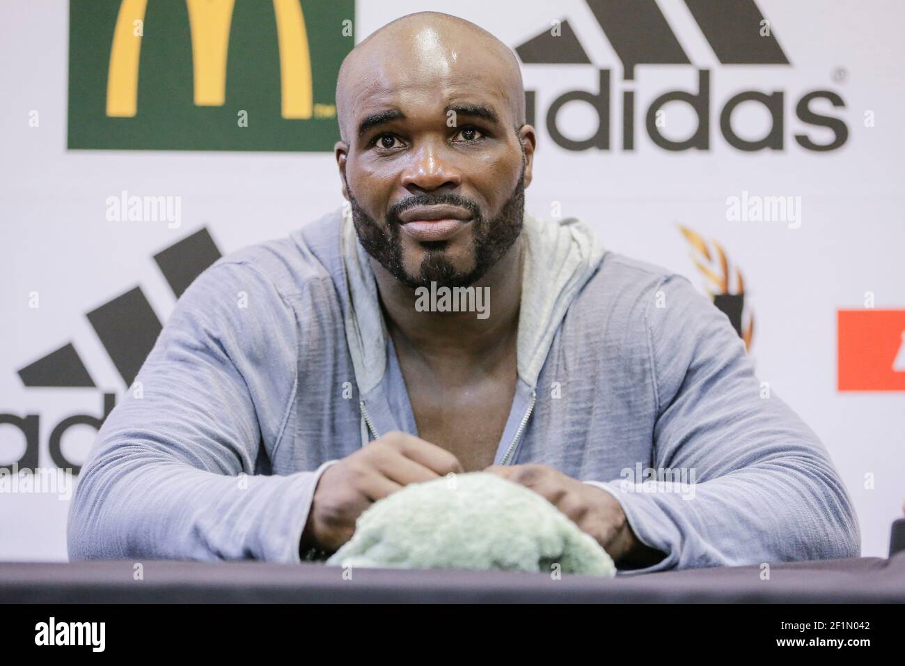 Boxing champion of france hi-res stock photography and images - Alamy