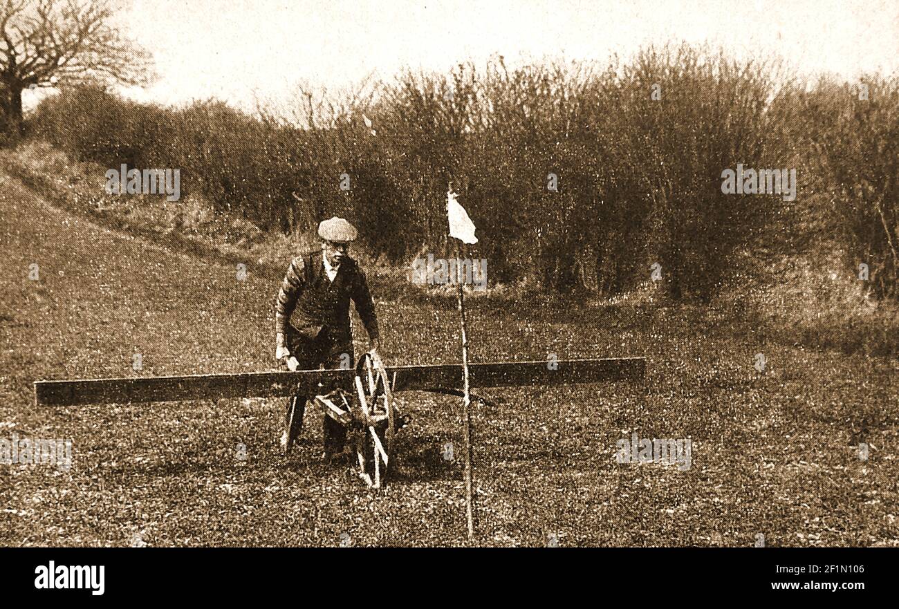 Old sowing methods hi-res stock photography and images - Alamy