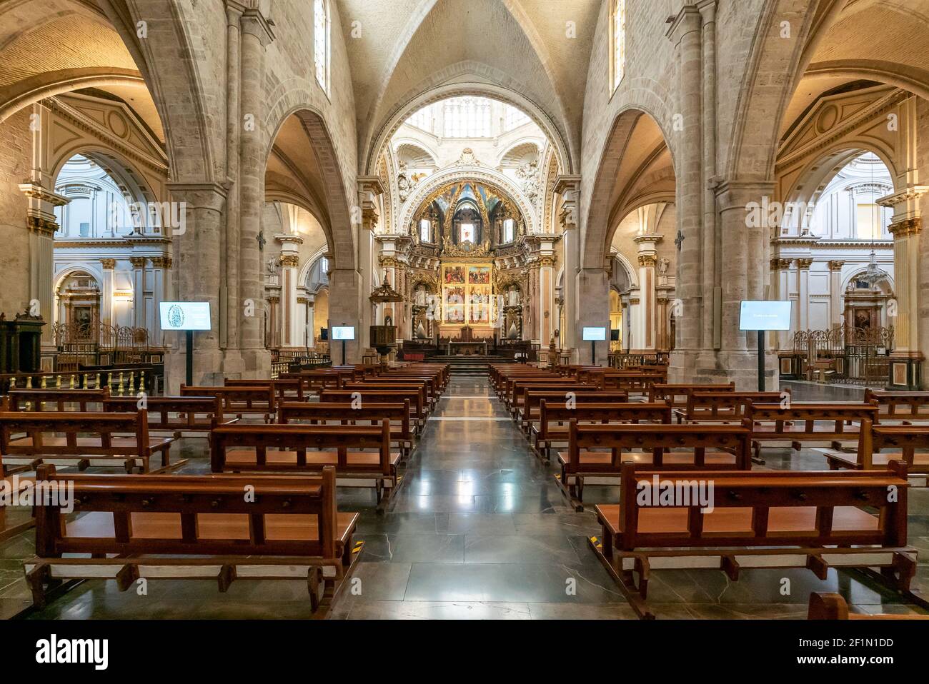 Valencia, Spain: 3 March, 2021: interior view of the cathedral in ...