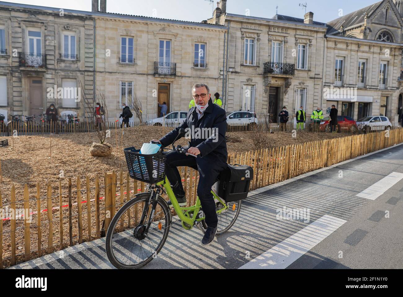 The mayor of Bordeaux, Pierre Hurmic, plants the city's first micro ...