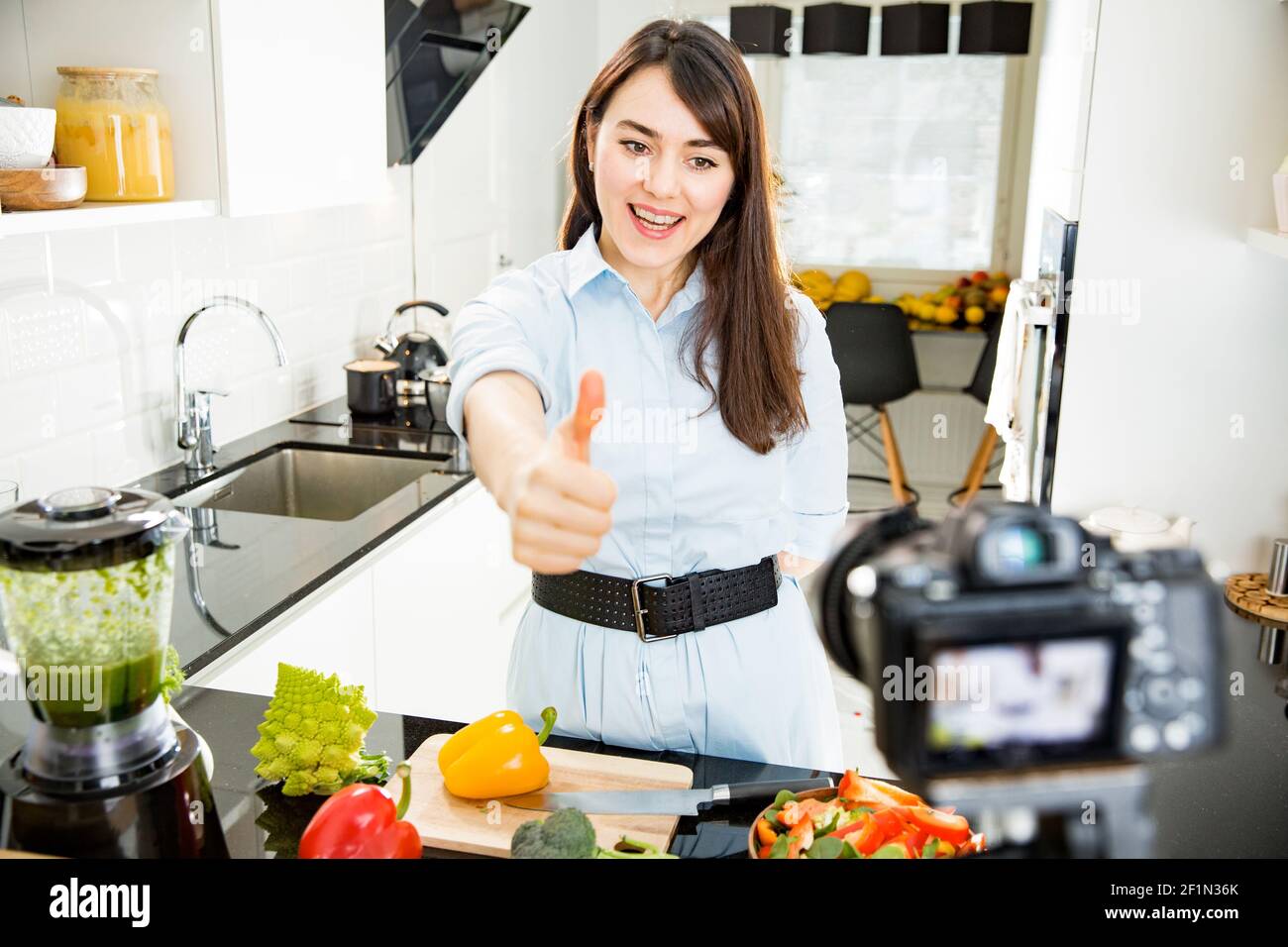 Social media food influencer hi-res stock photography and images - Alamy