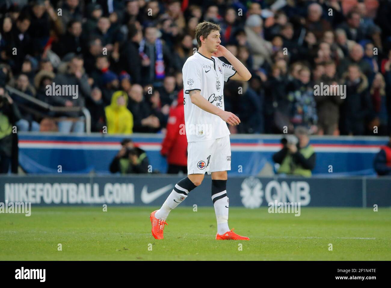 Football emiliano sala hi-res stock photography and images - Alamy