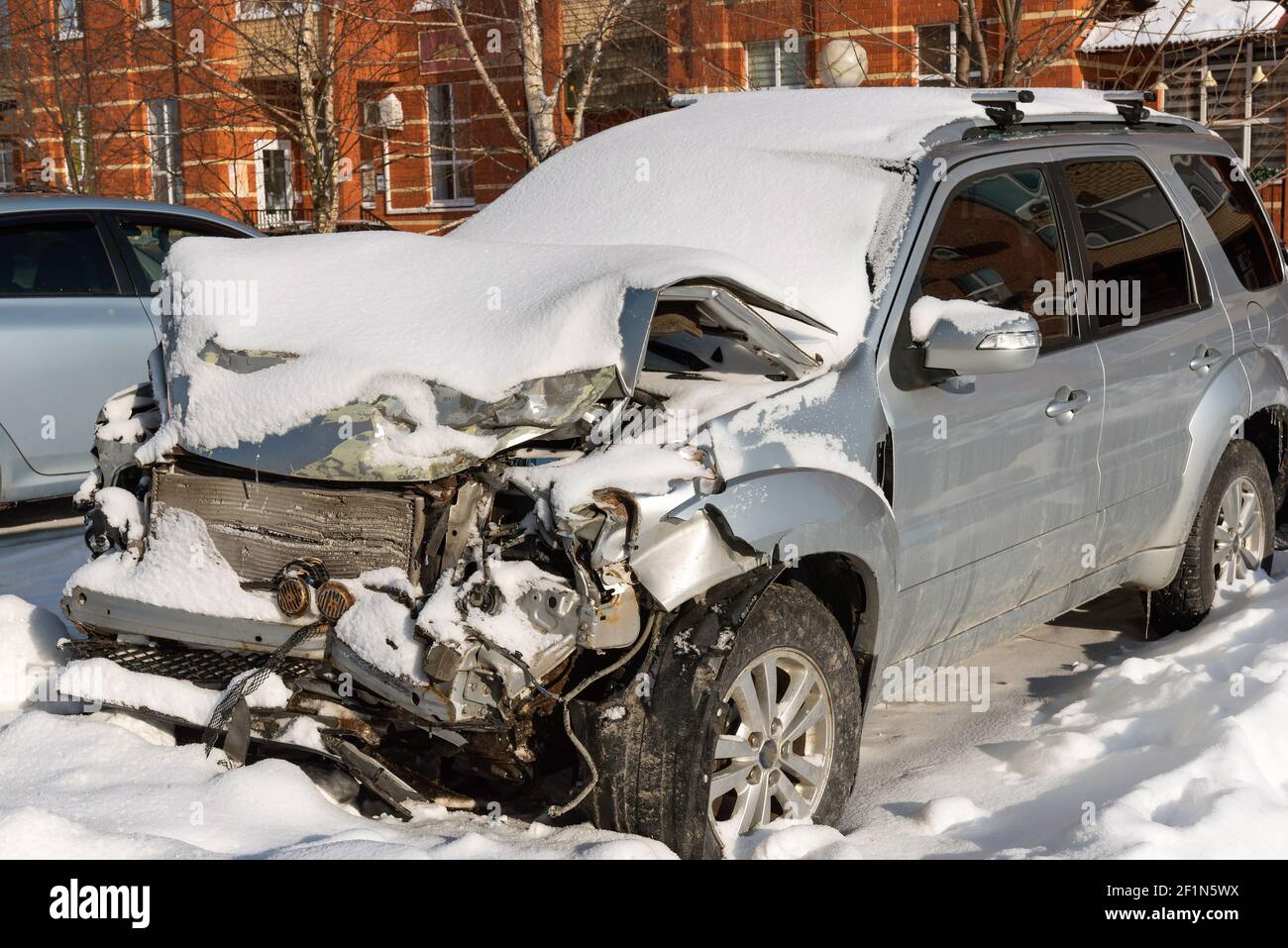 City street collision hi-res stock photography and images - Alamy