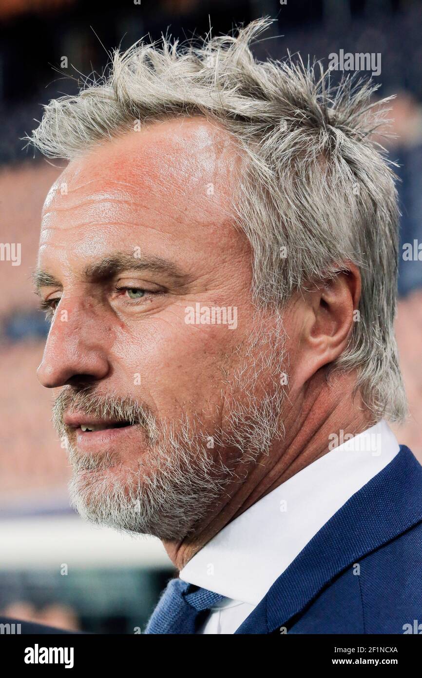 David ginola paris saint germain hi-res stock photography and images ...
