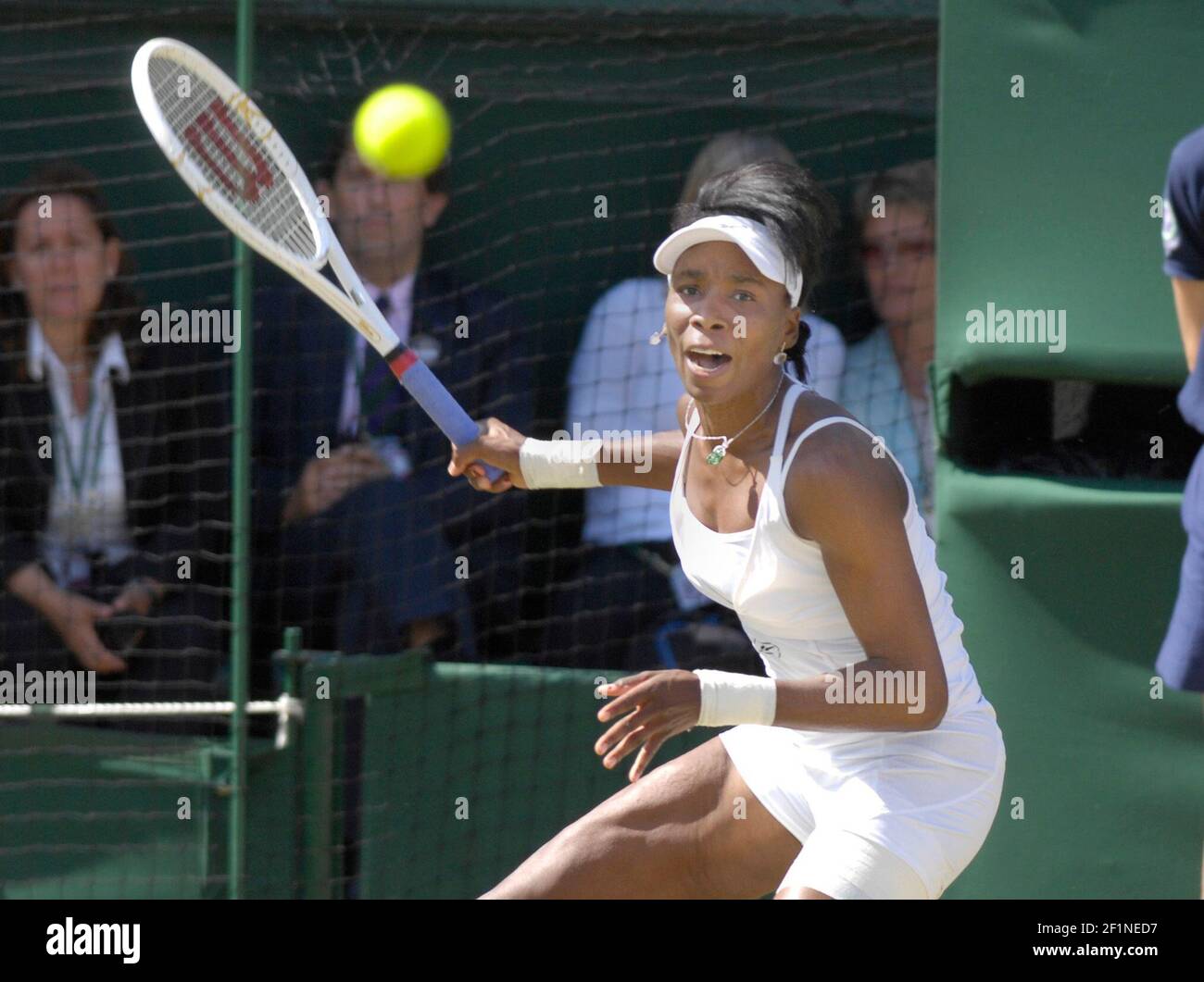 Mens picture hi-res stock photography and images - Alamy