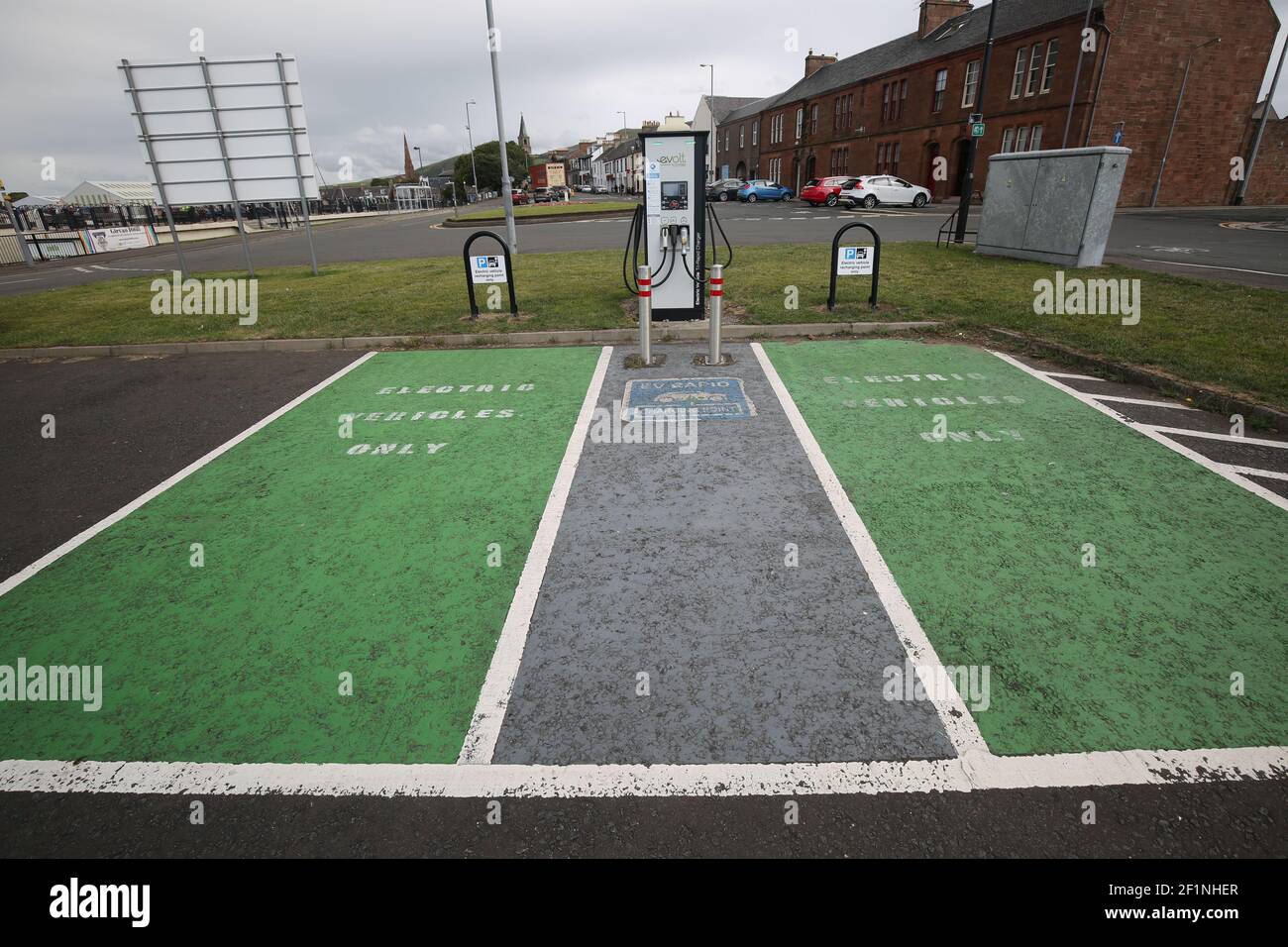 Ev charging point parking bays hi-res stock photography and images - Alamy