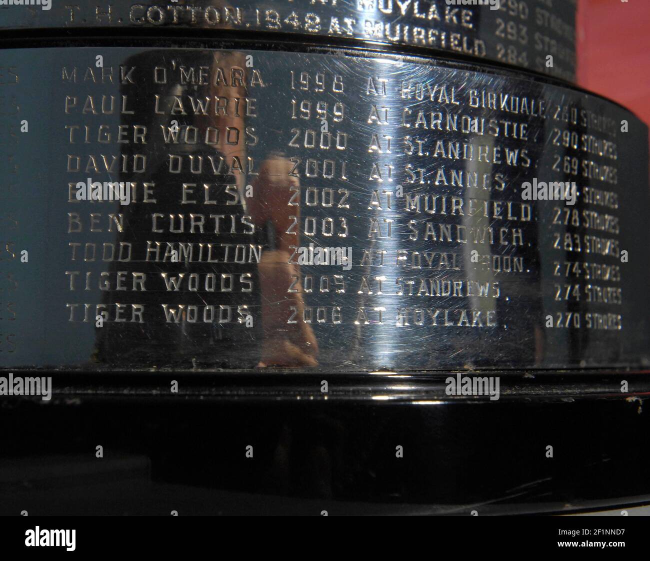 THE 2007 OPEN AT CARNOUSTIE. THE OPEN TROPHY 18/7/2007 PICTURE DAVID ...