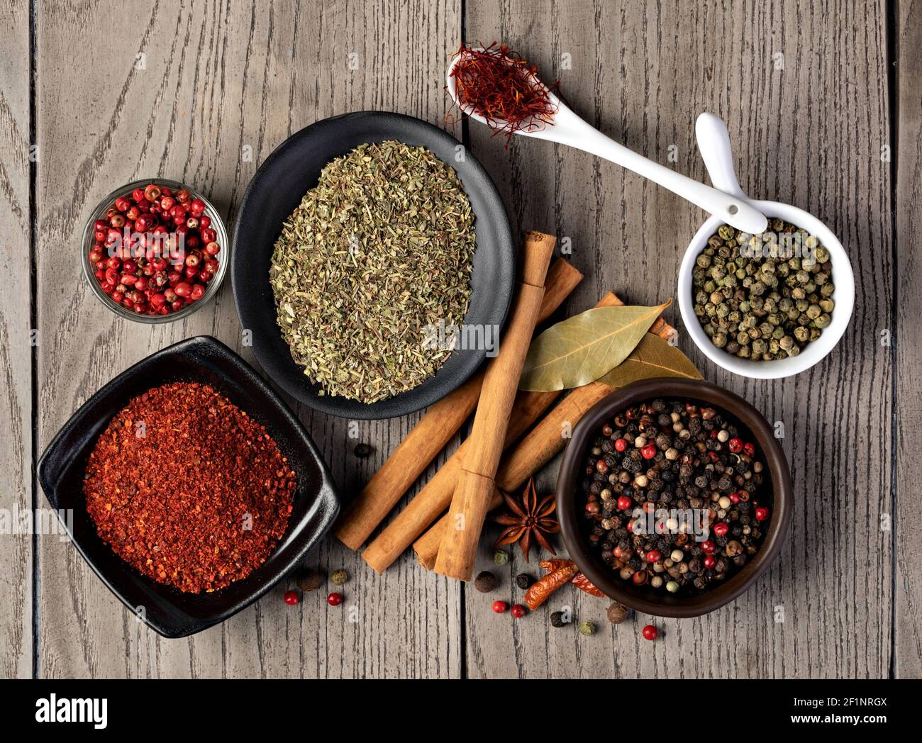 Cooking spices seasoning herbs hi-res stock photography and images - Alamy