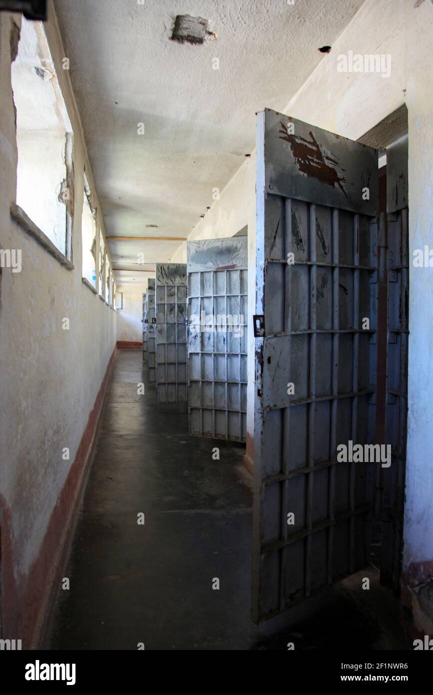 Jail cell gate hi-res stock photography and images - Alamy