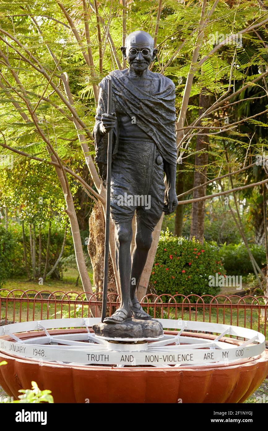 Mahatma Gandhi Monument (statue) at Promenade Gardens in Georgetown ...