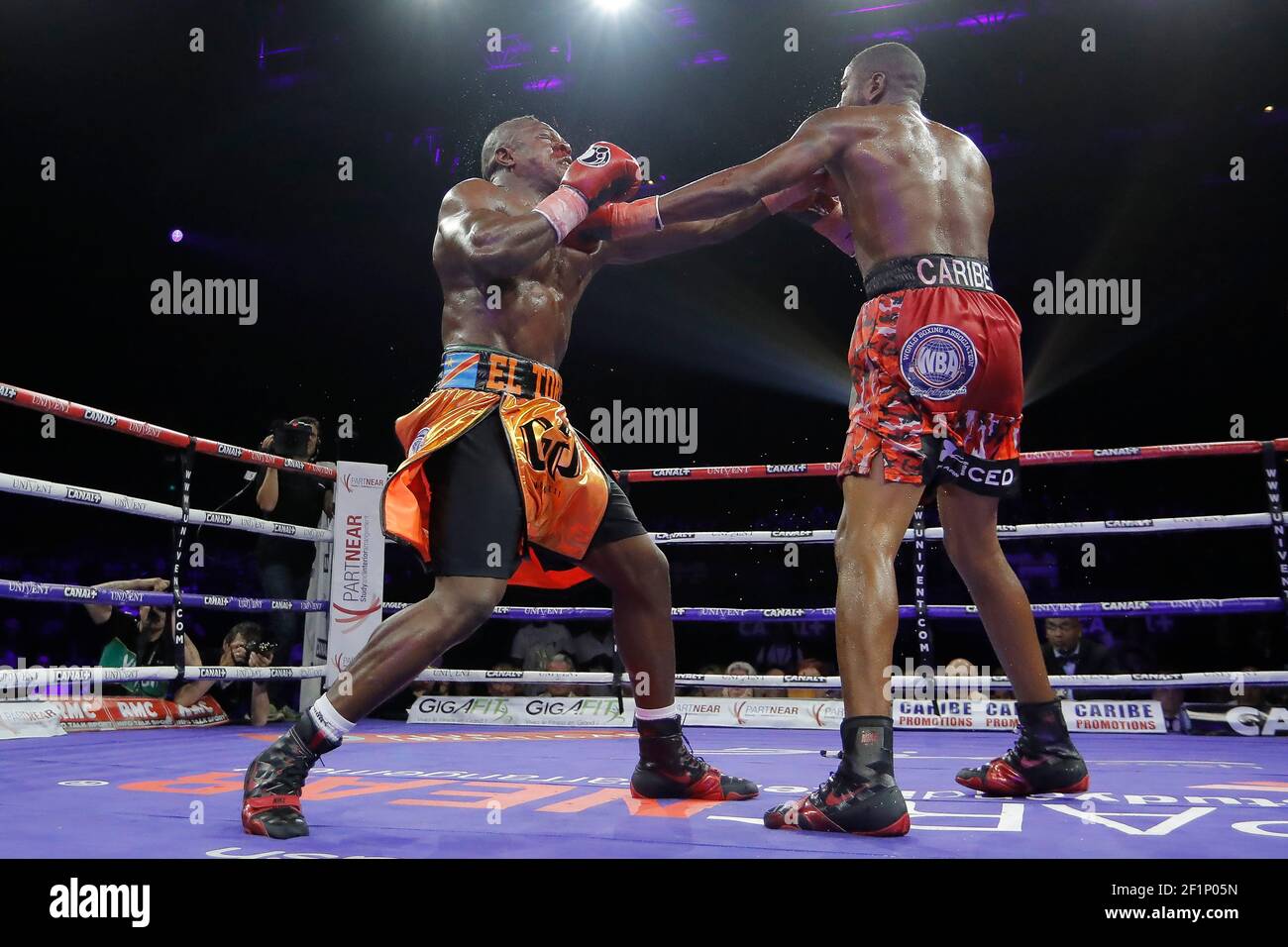 Youri Kalenga (FRA) and Yunier Dorticos (CUB) during the Boxing WBA ...