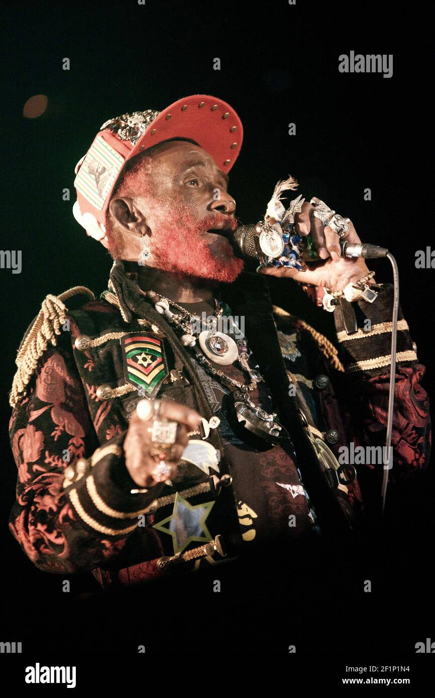 Le scratch hi-res stock photography and images - Alamy