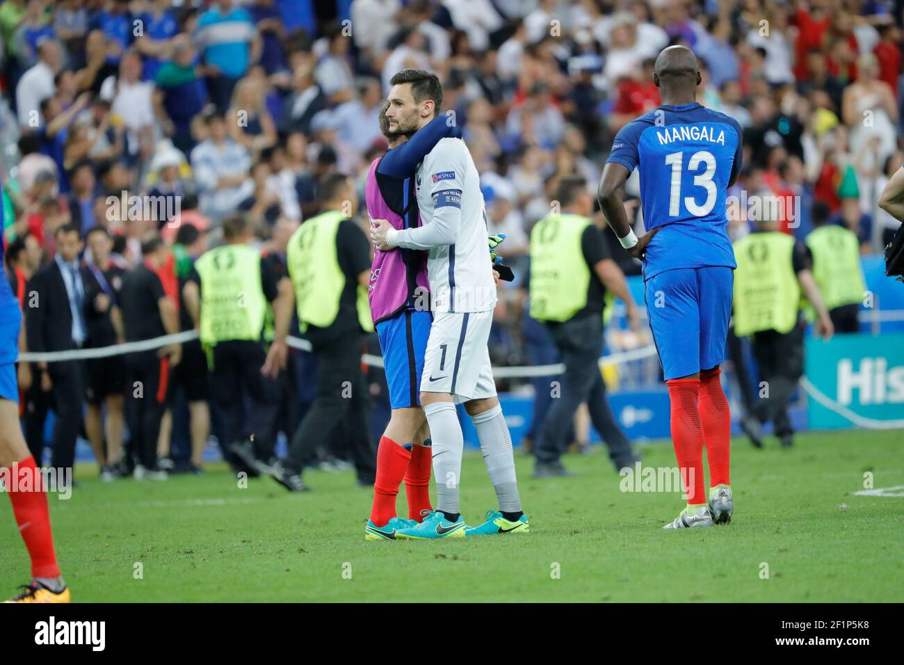 Uefa euro 2016 portugal hi-res stock photography and images - Alamy