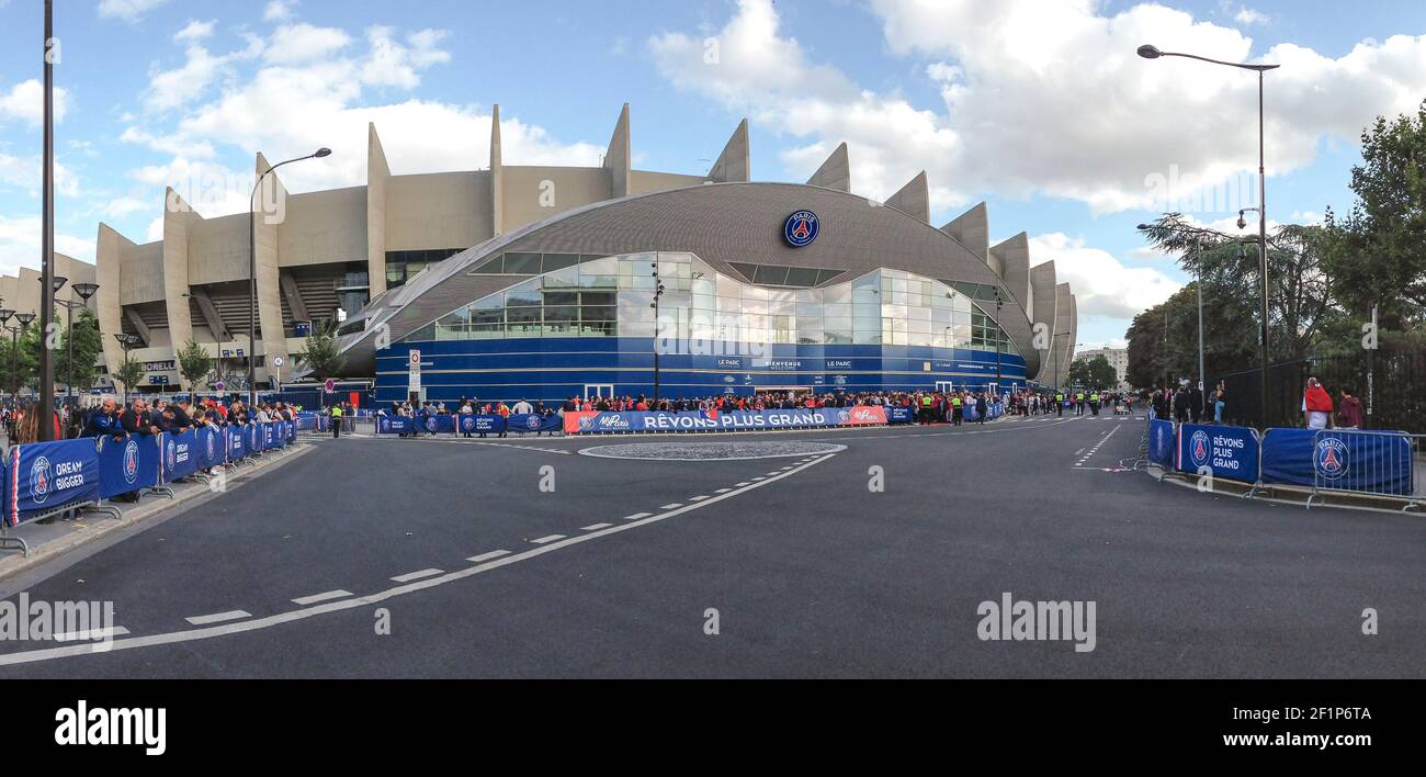 Parc des prince stadium hi-res stock photography and images - Alamy
