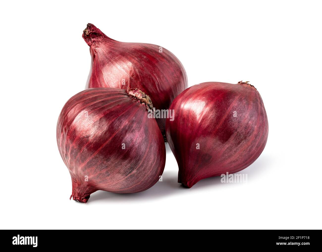 Red onion on white background Stock Photo - Alamy