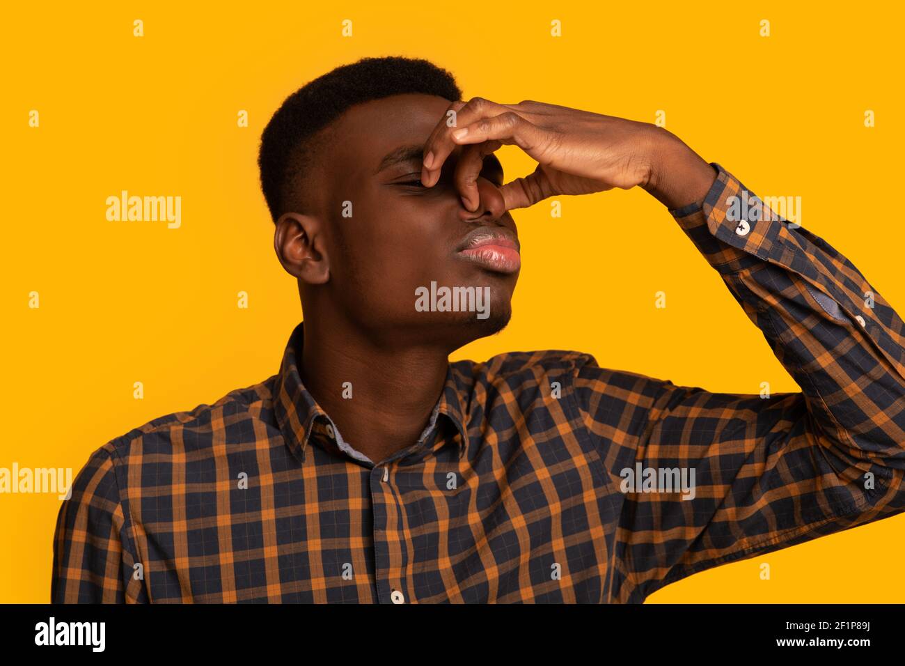 Stinky fingers hi-res stock photography and images - Alamy