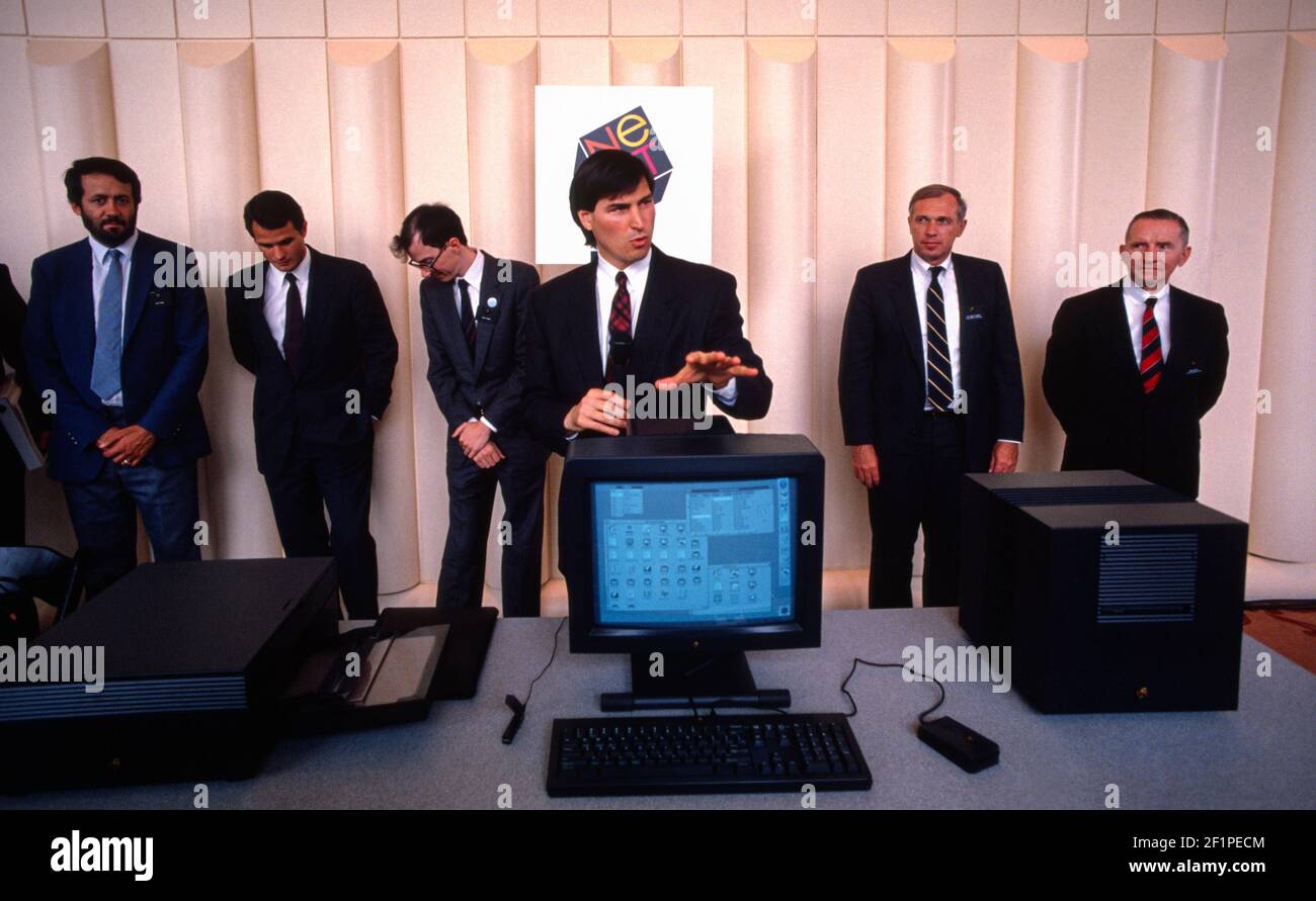 Steve Jobs Next Cube