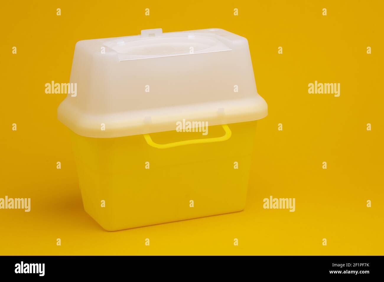 Yellow syringe pen container with white cap on seamless yellow ...