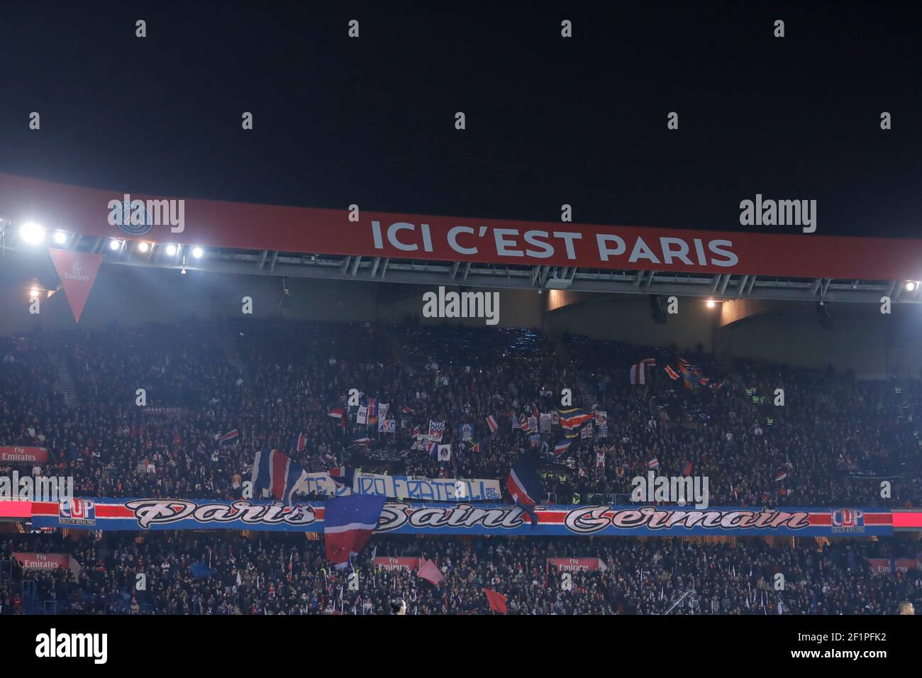Paris Saint Germain Flag High Resolution Stock Photography and Images ...