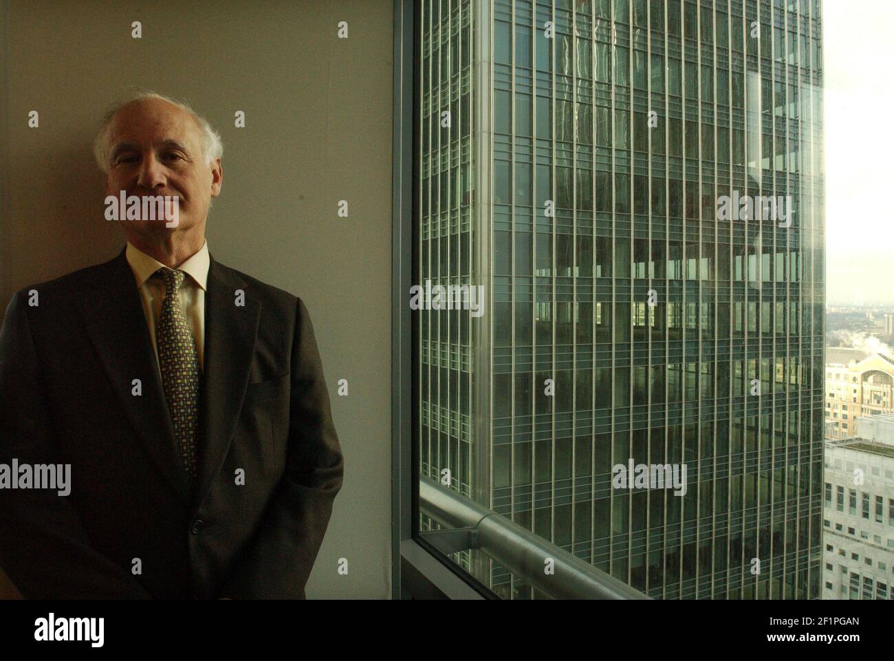 BRUCE BUCK CHAIRMAN OF CHELSEA FC,31/1/05 TOM PILSTON Stock Photo - Alamy