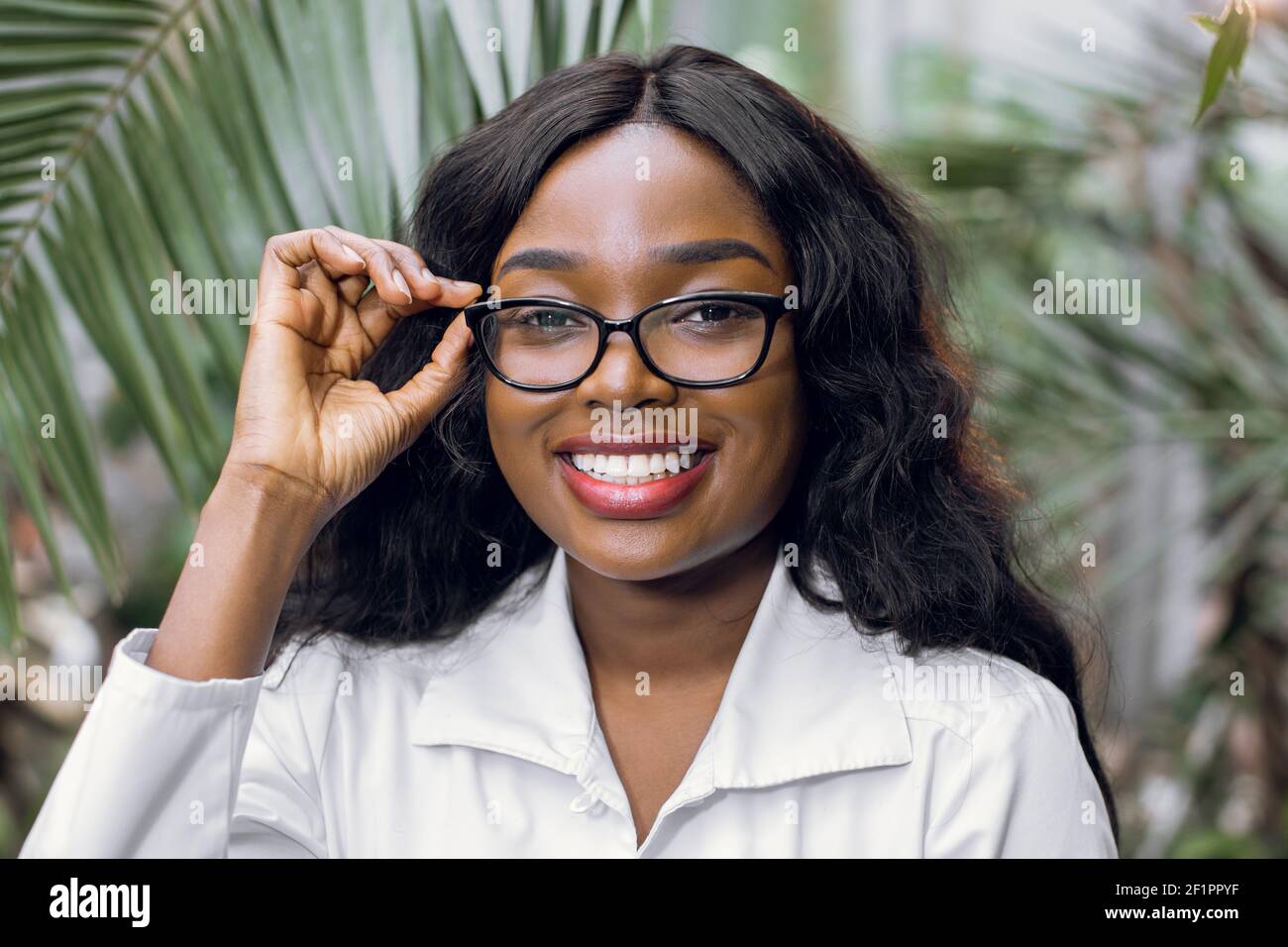 African american botanist hi-res stock photography and images - Alamy