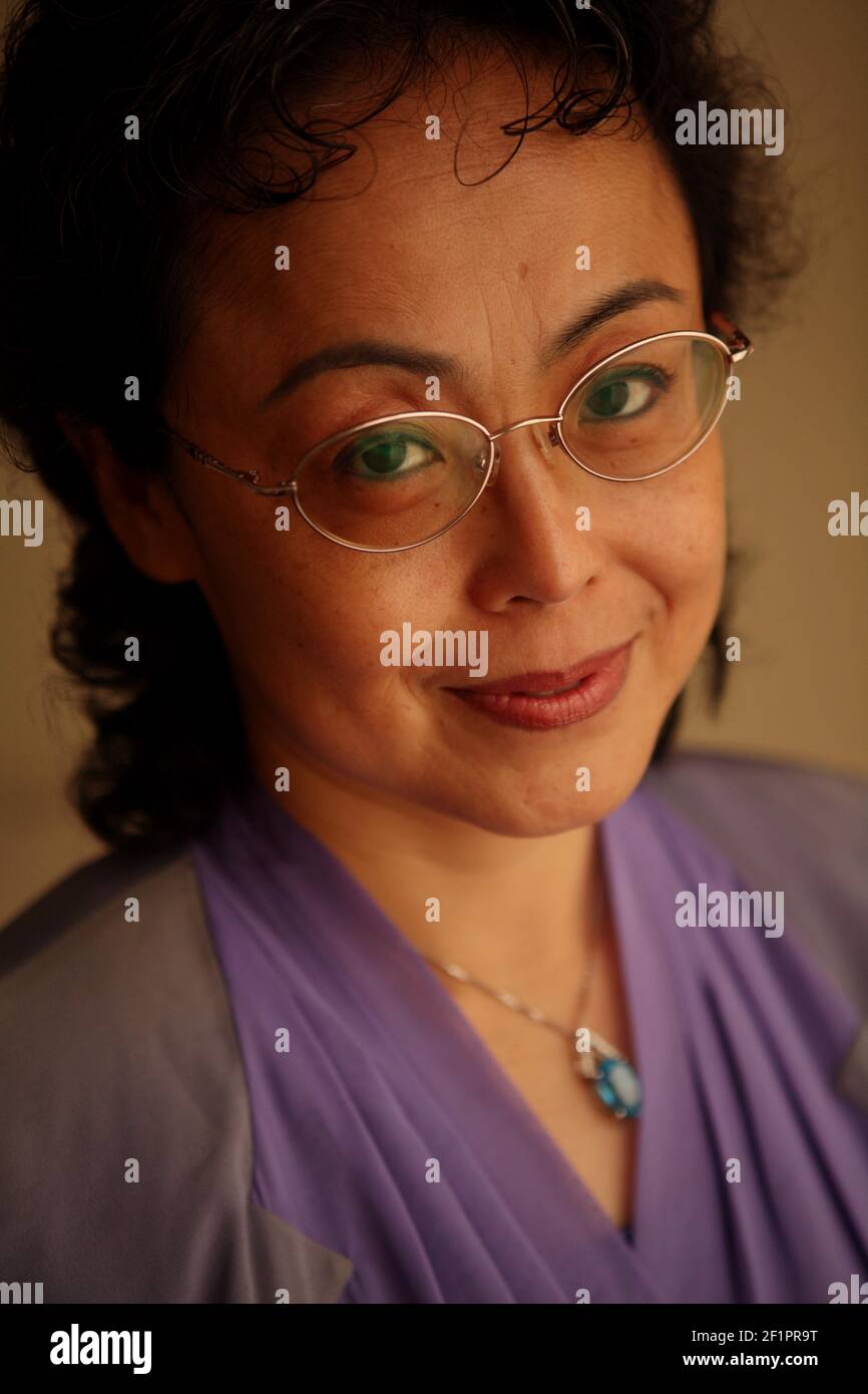 Xinran hi-res stock photography and images - Alamy