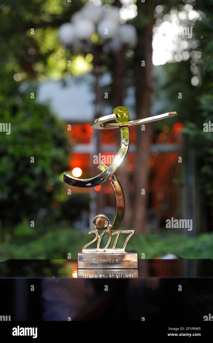 Unfp trophy hi-res stock photography and images - Alamy