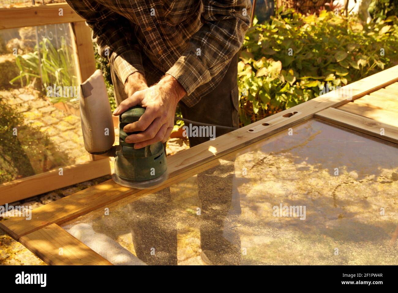 Random People High Resolution Stock Photography and Images - Alamy