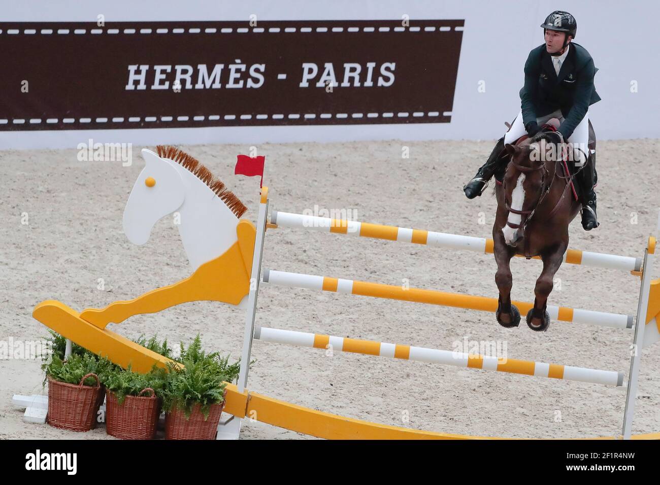 Patrice Delaveau (FRA) at Grand Prix Hermès, Table A 1m60 with one jump ...