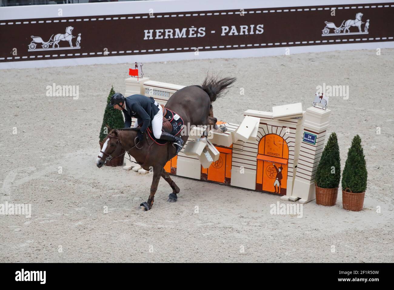 Patrice Delaveau (FRA) at Grand Prix Hermès, Table A 1m60 with one jump ...