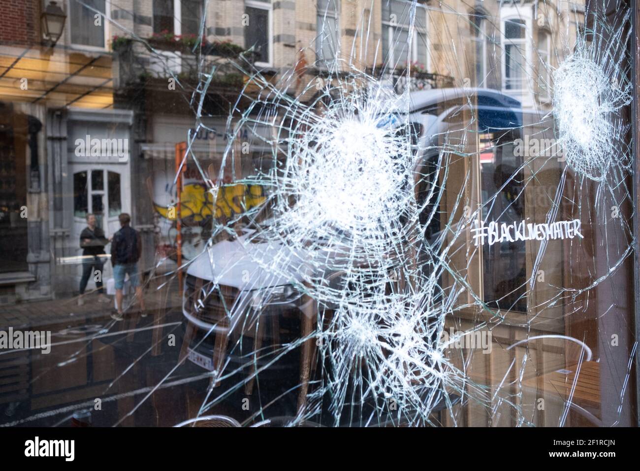 Daily life in the region of Brussels, Belgium. Vie quotidienne dans la ...