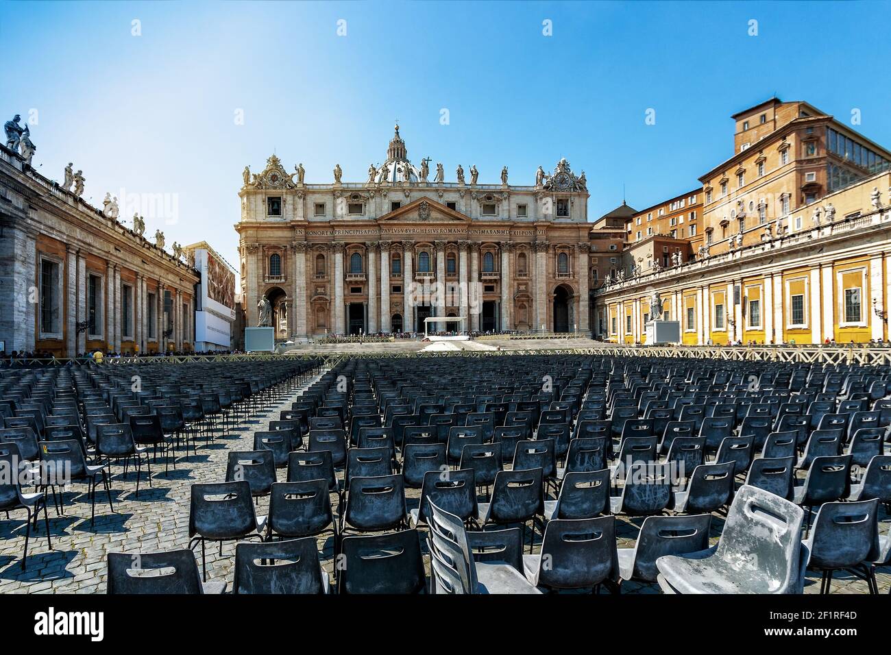 Front view of St. Peters basilica in Vatican City Stock Photo - Alamy