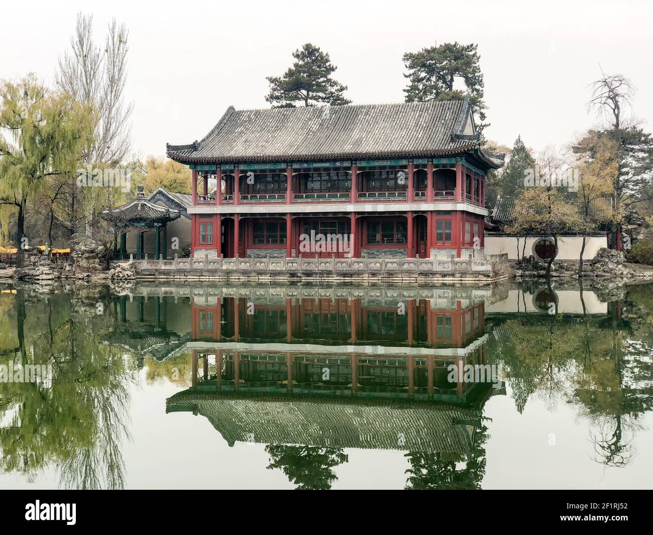 Chengde mountain resort garden hi-res stock photography and images - Alamy