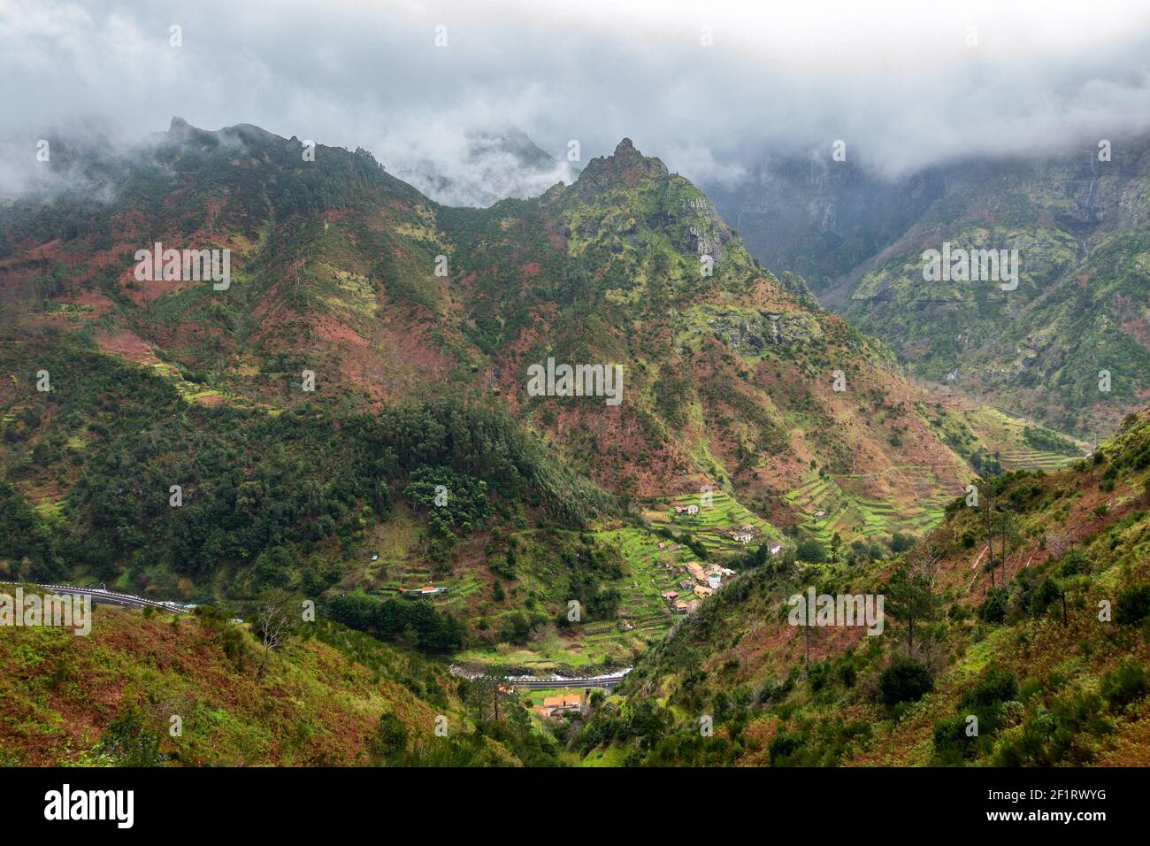 Clouds in madeira hi-res stock photography and images - Alamy