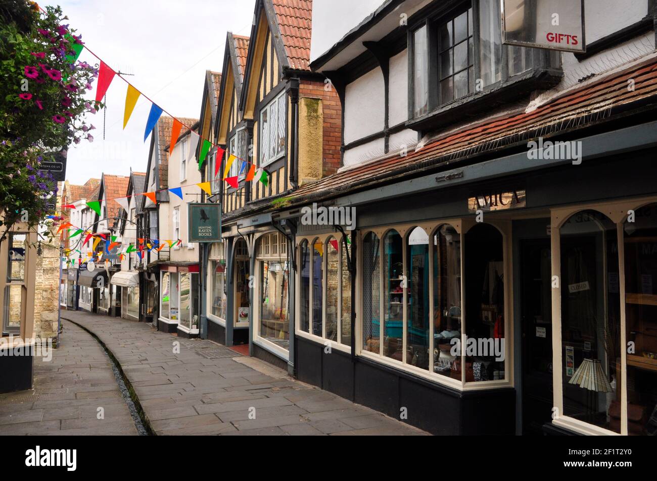 Frome cheap street stream running hi-res stock photography and images ...