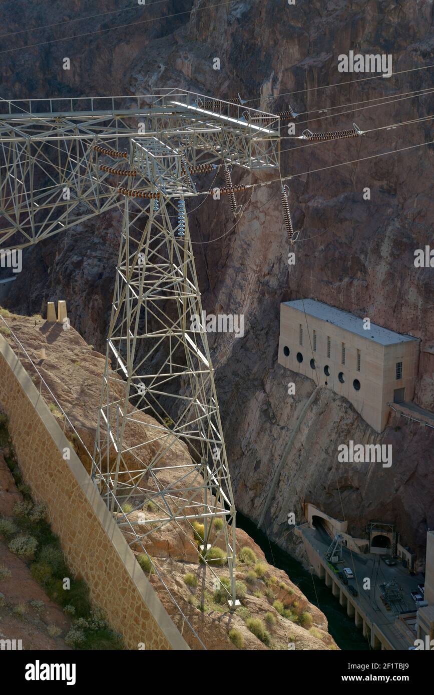 Hoover Dam power line tower over the Colorado River, Hoover Dam ...