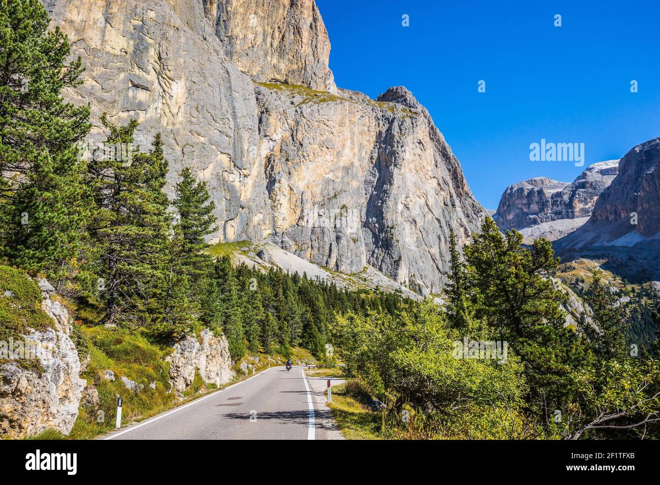 Ridge of dolomite rocks Stock Photo - Alamy